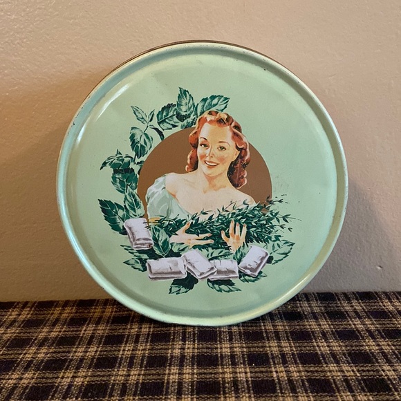 Vintage | Accents | Vintage Sparkling Mint Puffs Tin | Poshmark
